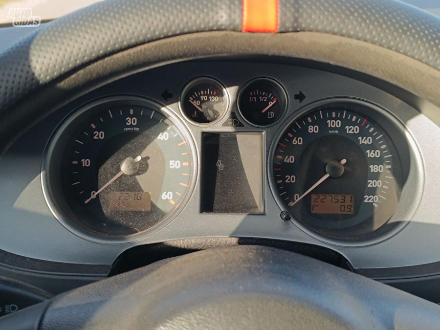 SEAT Ibiza 2007 in Jonava, with an engine capacity of 1.90 L and mileage of 228 thousand km for 990 €, photo 11 on AUTOMOTO.COM.LV
