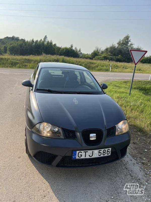 SEAT Ibiza 2008 Šauļi, ar dzinēja tilpumu 1.40 L un nobraukumu 275 tūkst. km par 700 €, foto 1 vietnē AUTOMOTO.COM.LV
