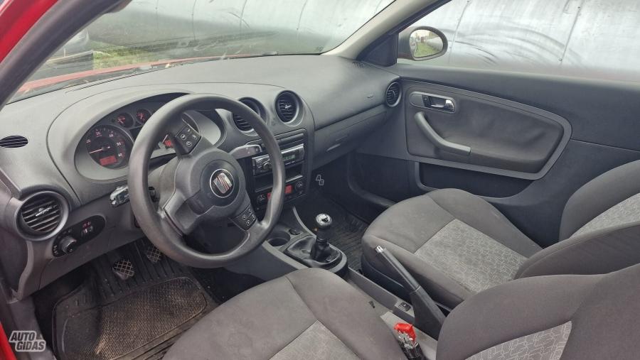 SEAT Ibiza 2008 in Kaunas, with an engine capacity of 1.40 L and mileage of 229 thousand km for 450 €, photo 10 on AUTOMOTO.COM.LV