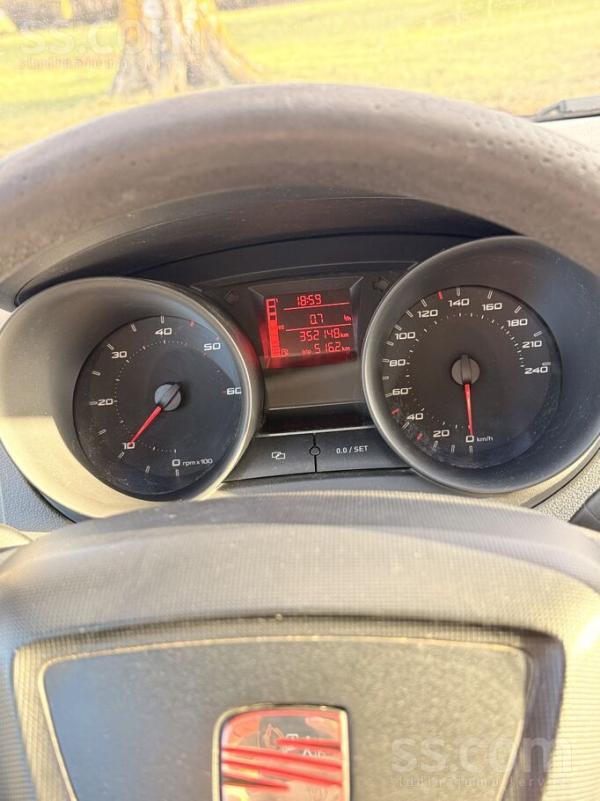 SEAT Ibiza 2009 in Saldus, with an engine capacity of 1.40 L and mileage of 355 thousand km for 2100 €, photo 7 on AUTOMOTO.COM.LV