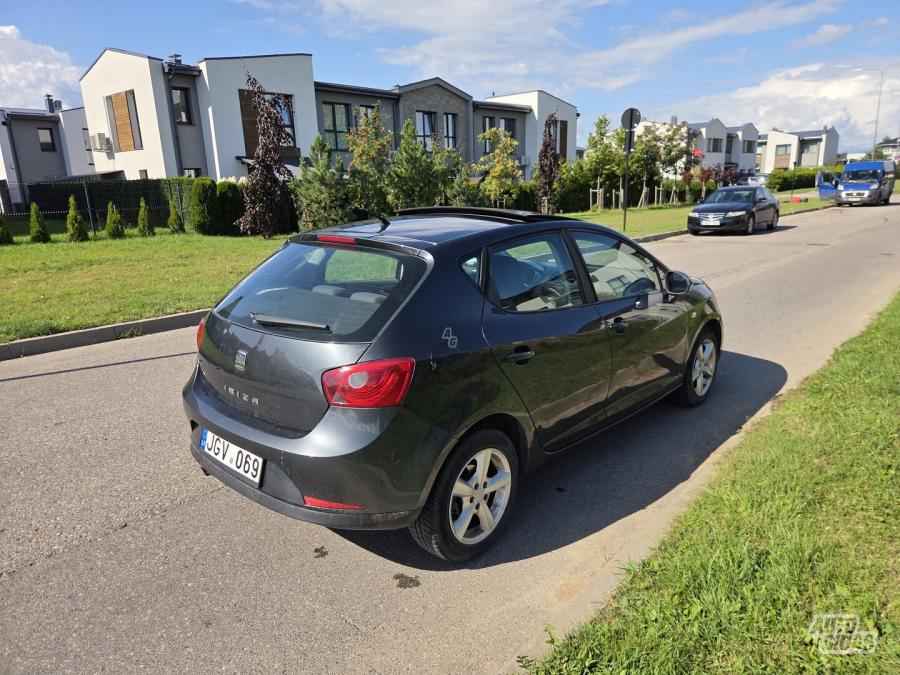 SEAT Ibiza 2009 in Vilnius, with an engine capacity of 1.60 L and mileage of 197 thousand km for 1999 €, photo 5 on AUTOMOTO.COM.LV