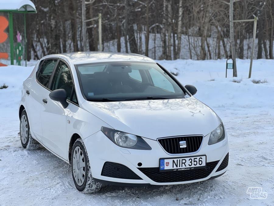 SEAT Ibiza 2010 in Klaipeda, with an engine capacity of 1.60 L and mileage of 279 thousand km for 2000 €, photo 2 on AUTOMOTO.COM.LV