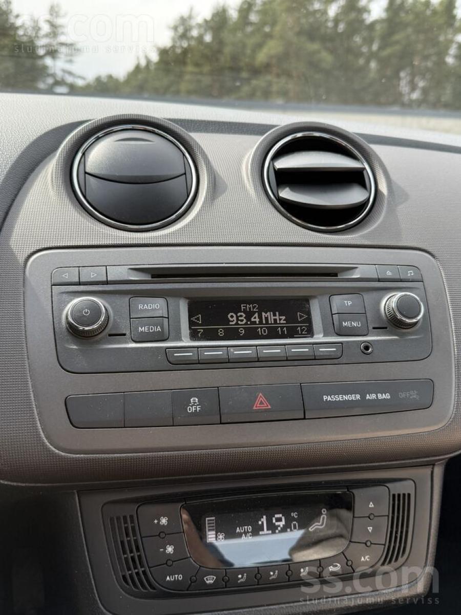 SEAT Ibiza 2013 in Riga, with an engine capacity of 1.60 L and mileage of 271 thousand km for 4200 €, photo 12 on AUTOMOTO.COM.LV