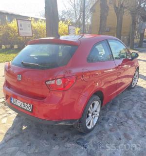 Sarkans SEAT Ibiza 2009 Jelgava, ar dzinēja tilpumu 1.40 L un nobraukumu 191 tūkst. km par 2300 €, foto 5 vietnē AUTOMOTO.COM.LV