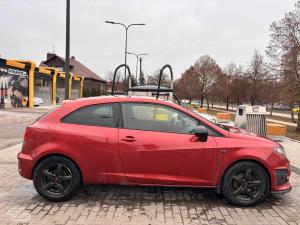 Sarkans SEAT Ibiza 2011 Kauņa, ar dzinēja tilpumu 1.40 L un nobraukumu 288 tūkst. km par 5500 €, foto 8 vietnē AUTOMOTO.COM.LV