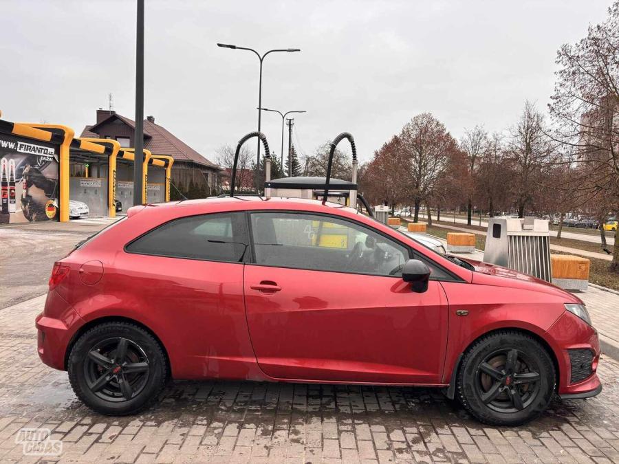 Sarkans SEAT Ibiza 2011 Kauņa, ar dzinēja tilpumu 1.40 L un nobraukumu 288 tūkst. km par 5500 €, foto 8 vietnē AUTOMOTO.COM.LV