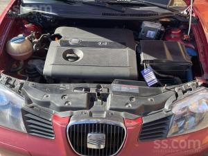 Sarkans SEAT Ibiza 2006 Rīga, ar dzinēja tilpumu 1.40 L un nobraukumu 140 tūkst. km par 900 €, foto 8 vietnē AUTOMOTO.COM.LV