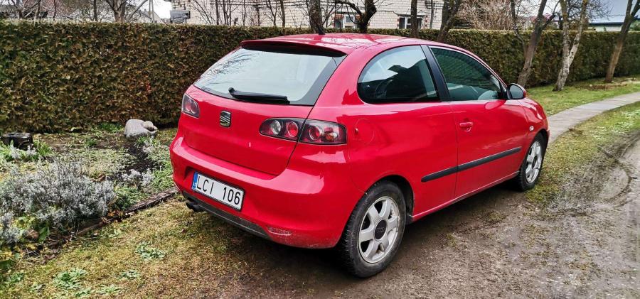 Sarkans SEAT Ibiza 2007 Alīta, ar dzinēja tilpumu 1.90 L un nobraukumu 175 tūkst. km par 600 €, foto 2 vietnē AUTOMOTO.COM.LV