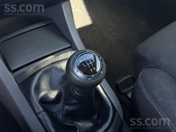 SEAT Ibiza 2007 Jelgava vietnÄ Sarkans SEAT Ibiza 2007 Jelgava, ar dzinÄja tilpumu 1.40 L un nobraukumu 283 tÅ«kst. km par 990 ā¬, foto 10 vietnÄ AUTOMOTO.COM.LV