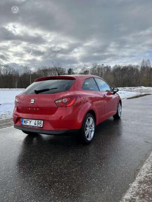 Red SEAT Ibiza 2008 in Vilnius, with an engine capacity of 1.60 L and mileage of 280 thousand km for 2299 €, photo 4 on AUTOMOTO.COM.LV