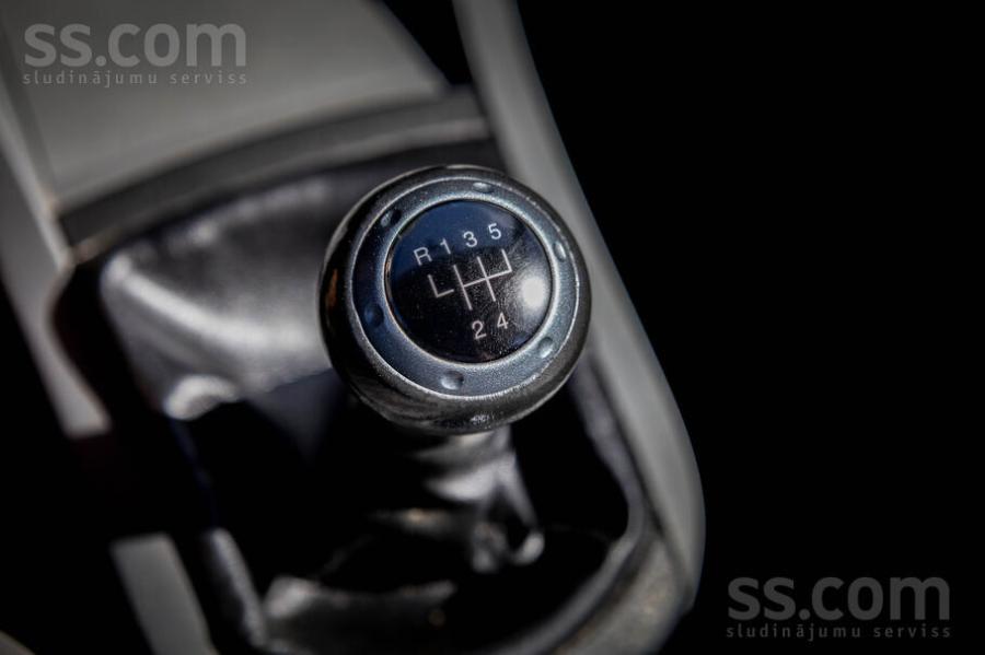 Sarkans SEAT Ibiza 2008 Rīga, ar dzinēja tilpumu 1.20 L un nobraukumu 252 tūkst. km par 500 €, foto 10 vietnē AUTOMOTO.COM.LV