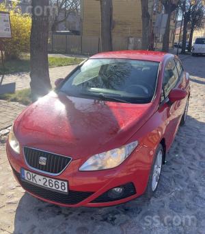 Red SEAT Ibiza 2009 in Jelgava, with an engine capacity of 1.40 L and mileage of 192 thousand km for 2200 €, photo  on AUTOMOTO.COM.LV