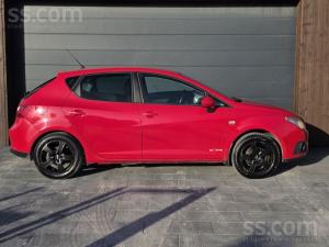 Red SEAT Ibiza 2012 in Riga, with an engine capacity of 1.20 L and mileage of 121 thousand km for 3400 €, photo 5 on AUTOMOTO.COM.LV