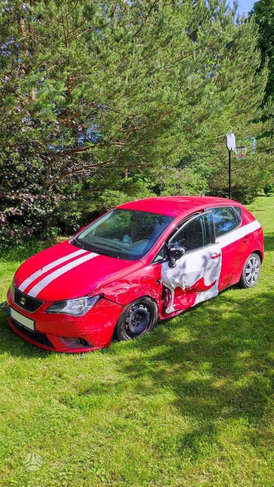 Sarkans SEAT Ibiza 2012 Ukmergė, ar dzinēja tilpumu 1.20 L un nobraukumu 115 tūkst. km par 1150 €, foto 3 vietnē AUTOMOTO.COM.LV