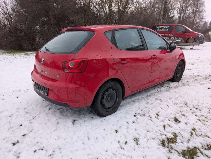 Sarkans SEAT Ibiza 2014 Rokiškis, ar dzinēja tilpumu 1.20 L un nobraukumu 200 tūkst. km par 2150 €, foto 3 vietnē AUTOMOTO.COM.LV