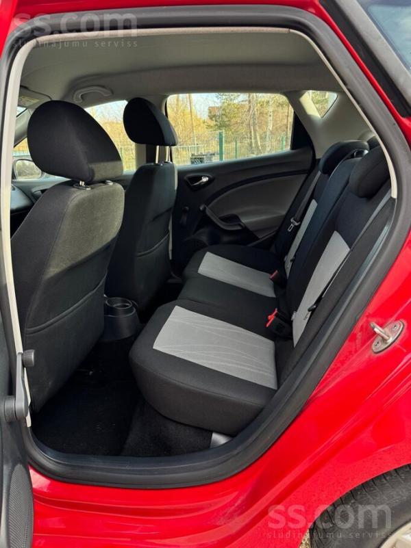 Sarkans SEAT Ibiza 2014 Tukums, ar dzinēja tilpumu 1.20 L un nobraukumu 205 tūkst. km par 3600 €, foto 6 vietnē AUTOMOTO.COM.LV