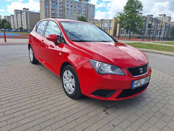 Red SEAT Ibiza 2015 in Kaunas, with an engine capacity of 1.60 L and mileage of 223 thousand km for 3200 €, photo 7 on AUTOMOTO.COM.LV