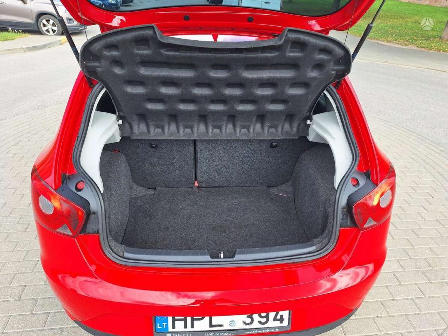 Sarkans SEAT Ibiza 2015 Kauņa, ar dzinēja tilpumu 1.60 L un nobraukumu 223 tūkst. km par 3200 €, foto 10 vietnē AUTOMOTO.COM.LV