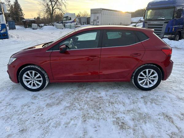 Red SEAT Ibiza 2018 in Prienai, with an engine capacity of 1.60 L and mileage of 201 thousand km for 7500 €, photo 6 on AUTOMOTO.COM.LV