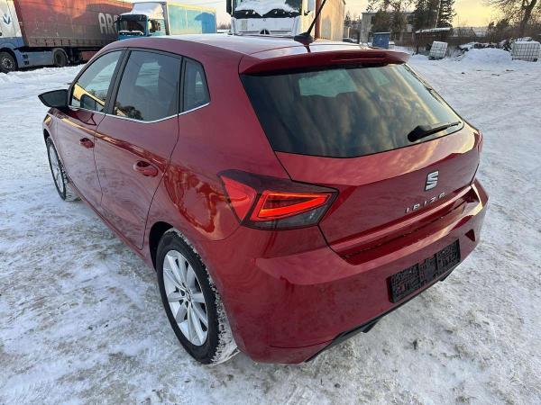 Red SEAT Ibiza 2018 in Prienai, with an engine capacity of 1.60 L and mileage of 201 thousand km for 7500 €, photo 7 on AUTOMOTO.COM.LV