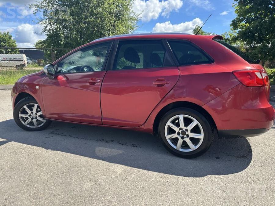 Sarkans SEAT Ibiza 2010 Rīga, ar dzinēja tilpumu 1.20 L un nobraukumu 456 tūkst. km par 640 €, foto 4 vietnē AUTOMOTO.COM.LV