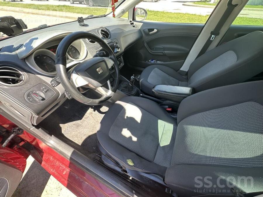 Sarkans SEAT Ibiza 2010 Rīga, ar dzinēja tilpumu 1.20 L un nobraukumu 456 tūkst. km par 640 €, foto 9 vietnē AUTOMOTO.COM.LV