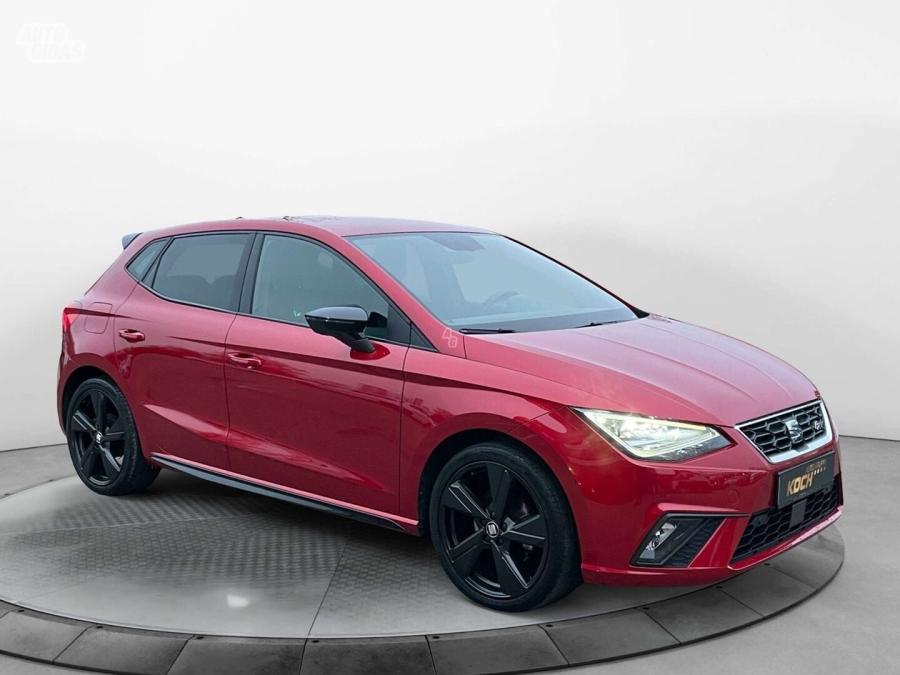 Red SEAT Ibiza 2021 in Kaunas, with an engine capacity of 1.50 L and mileage of 53 thousand km for 22673 €, photo 5 on AUTOMOTO.COM.LV
