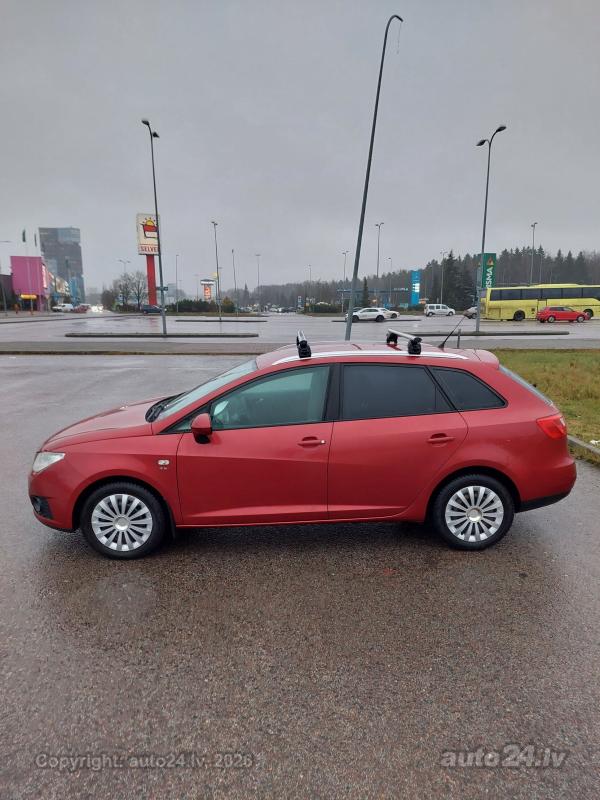 Sarkans SEAT Ibiza 2010 Tallina, ar dzinēja tilpumu 1.20 L un nobraukumu 90 tūkst. km par 4999 €, foto 8 vietnē AUTOMOTO.COM.LV