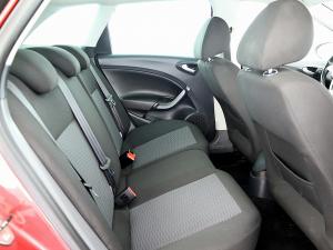 Sarkans SEAT Ibiza 2011 Tallina, ar dzinēja tilpumu 1.20 L un nobraukumu 259 tūkst. km par 1999 €, foto 8 vietnē AUTOMOTO.COM.LV