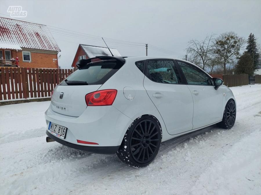 SEAT Ibiza 2012 in Varena, with an engine capacity of 1.60 L and mileage of 437 thousand km for 2600 €, photo 3 on AUTOMOTO.COM.LV