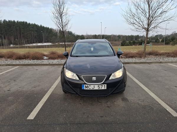 SEAT Ibiza 2011 in Vilnius, with an engine capacity of 1.20 L and mileage of 327 thousand km for 1990 €, photo 3 on AUTOMOTO.COM.LV