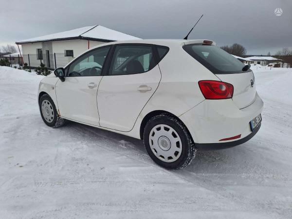 Balts SEAT Ibiza 2008 Kaišiadorys, ar dzinēja tilpumu 1.90 L un nobraukumu 424 tūkst. km par 2150 €, foto 2 vietnē AUTOMOTO.COM.LV