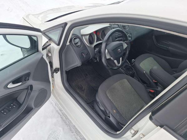 Balts SEAT Ibiza 2008 Kaišiadorys, ar dzinēja tilpumu 1.90 L un nobraukumu 424 tūkst. km par 2150 €, foto 7 vietnē AUTOMOTO.COM.LV