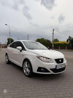 Balts SEAT Ibiza 2008 Jonava, ar dzinēja tilpumu 1.90 L un nobraukumu 325 tūkst. km par 2400 €, foto  vietnē AUTOMOTO.COM.LV