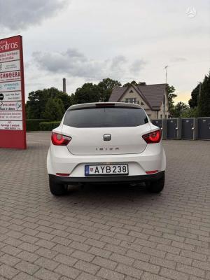 Balts SEAT Ibiza 2008 Jonava, ar dzinēja tilpumu 1.90 L un nobraukumu 325 tūkst. km par 2400 €, foto 6 vietnē AUTOMOTO.COM.LV