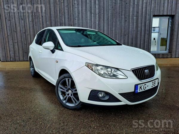Balts SEAT Ibiza 2009 Tukums, ar dzinēja tilpumu 1.90 L un nobraukumu 279 tūkst. km par 3350 €, foto 2 vietnē AUTOMOTO.COM.LV