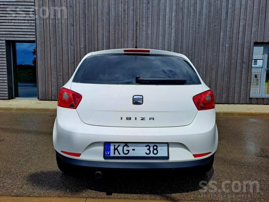 Balts SEAT Ibiza 2009 Tukums, ar dzinēja tilpumu 1.90 L un nobraukumu 279 tūkst. km par 3350 €, foto 9 vietnē AUTOMOTO.COM.LV