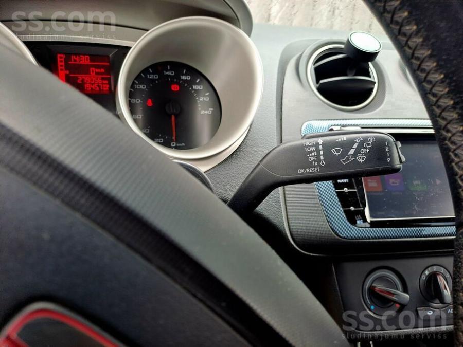 Balts SEAT Ibiza 2009 Tukums, ar dzinēja tilpumu 1.90 L un nobraukumu 279 tūkst. km par 3350 €, foto 17 vietnē AUTOMOTO.COM.LV
