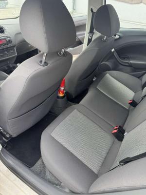 Balts SEAT Ibiza 2009 Viļņa, ar dzinēja tilpumu 1.60 L un nobraukumu 267 tūkst. km par 2100 €, foto 13 vietnē AUTOMOTO.COM.LV
