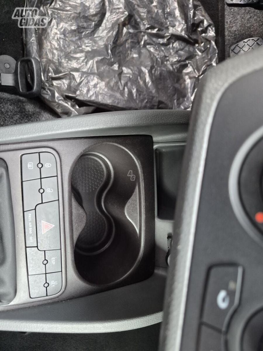 Balts SEAT Ibiza 2010 Viļņa, ar dzinēja tilpumu 1.20 L un nobraukumu 236 tūkst. km par 2300 €, foto 8 vietnē AUTOMOTO.COM.LV