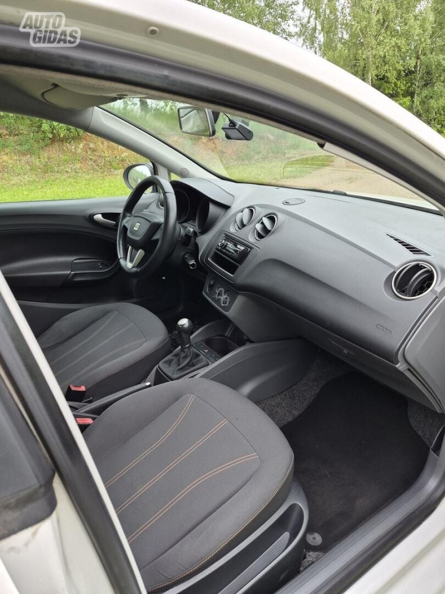 Balts SEAT Ibiza 2010 Viļņa, ar dzinēja tilpumu 1.20 L un nobraukumu 236 tūkst. km par 2300 €, foto 12 vietnē AUTOMOTO.COM.LV