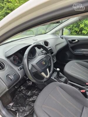 Balts SEAT Ibiza 2010 Viļņa, ar dzinēja tilpumu 1.20 L un nobraukumu 236 tūkst. km par 2300 €, foto 13 vietnē AUTOMOTO.COM.LV