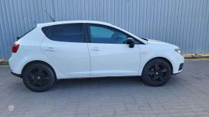 Balts SEAT Ibiza 2010 Marijampole, ar dzinēja tilpumu 1.20 L un nobraukumu 172 tūkst. km par 2300 €, foto 4 vietnē AUTOMOTO.COM.LV