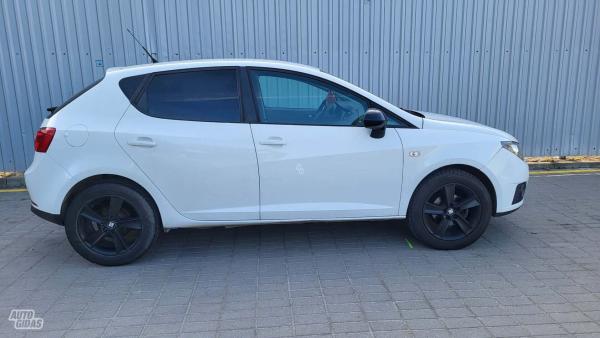 Balts SEAT Ibiza 2010 Marijampole, ar dzinēja tilpumu 1.20 L un nobraukumu 171 tūkst. km par 1999 €, foto 3 vietnē AUTOMOTO.COM.LV