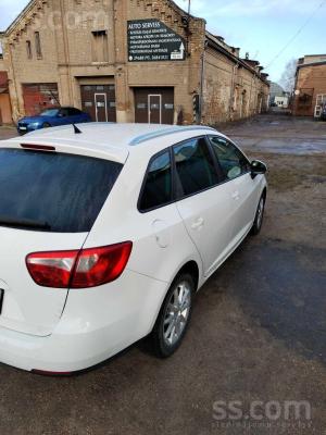 White SEAT Ibiza 2011 in Jelgava, with an engine capacity of 1.20 L and mileage of 263 thousand km for 4200 €, photo 3 on AUTOMOTO.COM.LV