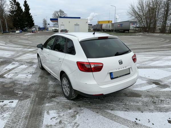 Balts SEAT Ibiza 2011 Radviliškis, ar dzinēja tilpumu 1.60 L un nobraukumu 272 tūkst. km par 2500 €, foto 4 vietnē AUTOMOTO.COM.LV