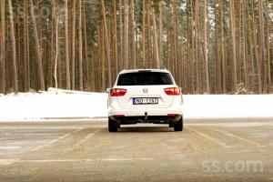 White SEAT Ibiza 2011 in Riga, with an engine capacity of 1.20 L and mileage of 301 thousand km for 3190 €, photo 7 on AUTOMOTO.COM.LV