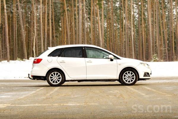 Balts SEAT Ibiza 2011 Rīga, ar dzinēja tilpumu 1.20 L un nobraukumu 301 tūkst. km par 3190 €, foto 9 vietnē AUTOMOTO.COM.LV