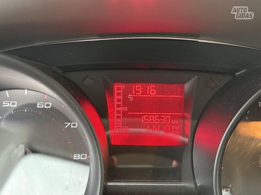 White SEAT Ibiza 2011 in Vilkaviskis, with an engine capacity of 1.40 L and mileage of 159 thousand km for 3850 €, photo 11 on AUTOMOTO.COM.LV