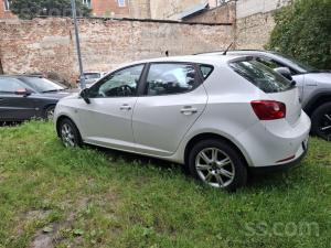 Balts SEAT Ibiza 2011 Rīga, ar dzinēja tilpumu 1.40 L un nobraukumu 141 tūkst. km par 4390 €, foto 3 vietnē AUTOMOTO.COM.LV